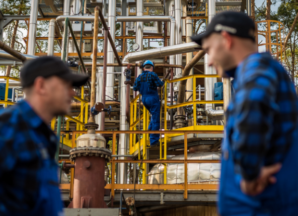 Producent polioli poliestrowych i systemów PUR - Purinova