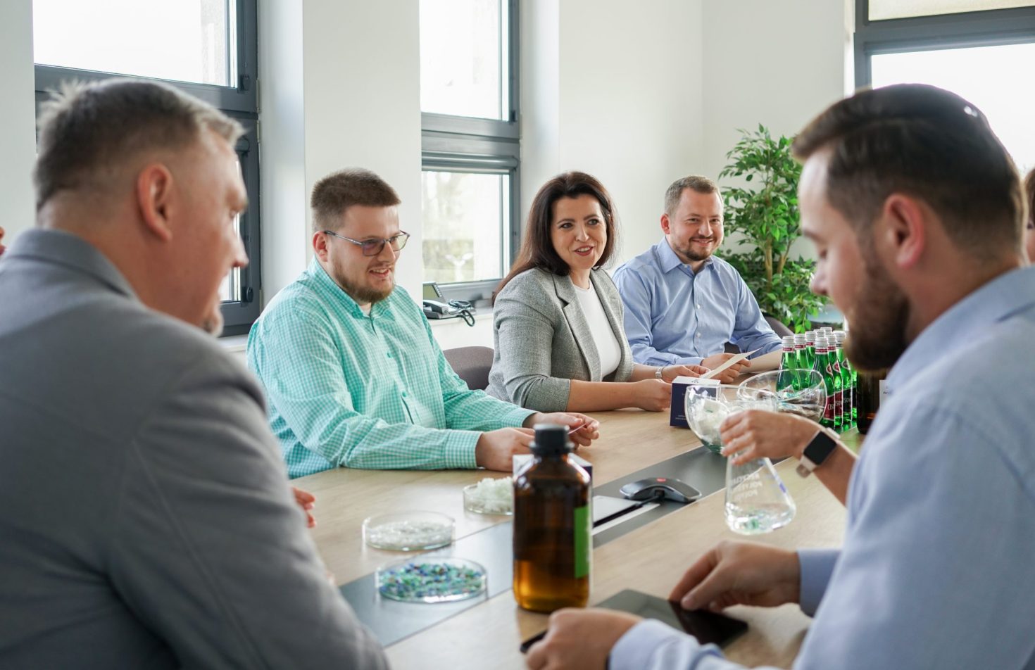 Producent polioli poliestrowych i systemów PUR - Purinova